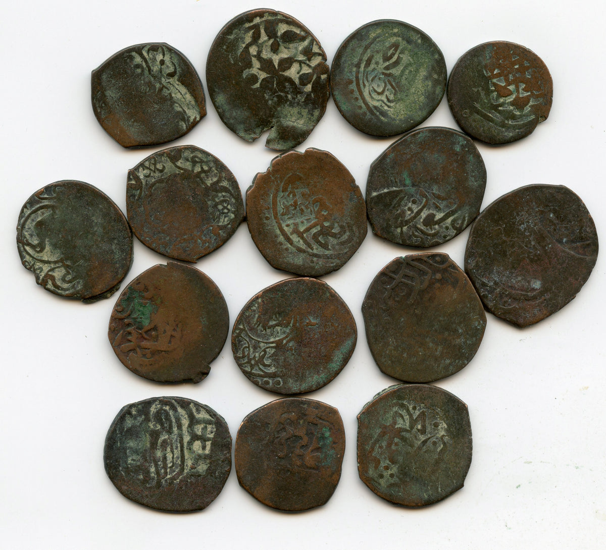Lot of 15 Timurid/Shaybanid Central Asian large copper coins, c.1400-1 ...