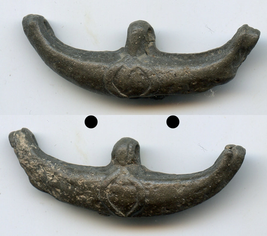 Scarce small tin boat-money, c.1400-1700s, primitive coinage of Malays ...