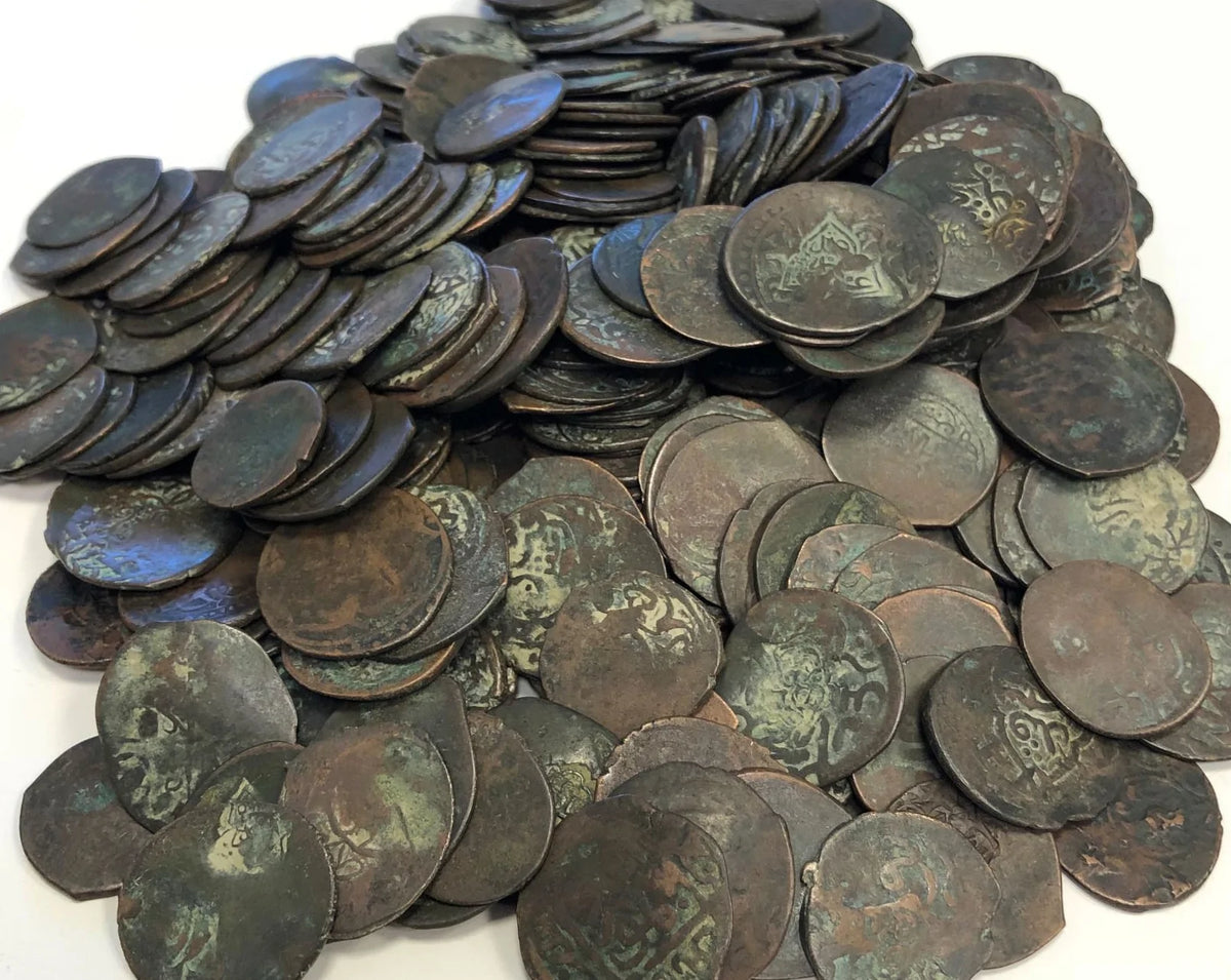 Lot of 10 Central Asian large copper coins, c.1400-1600, many w/counte ...